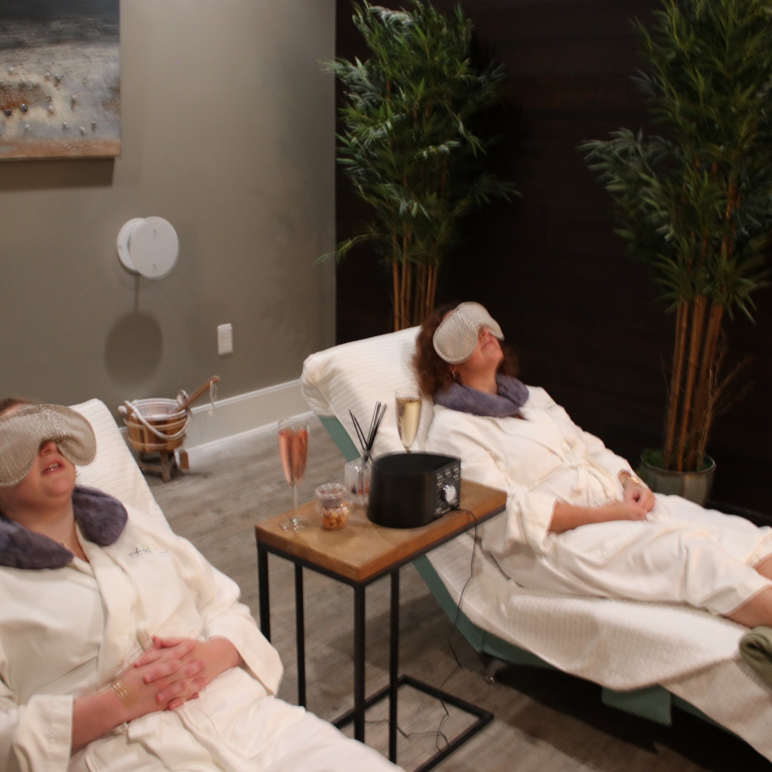 Whisper Creek Spa | Massage, Hydrafacials, Facials, Private Nail Rooms