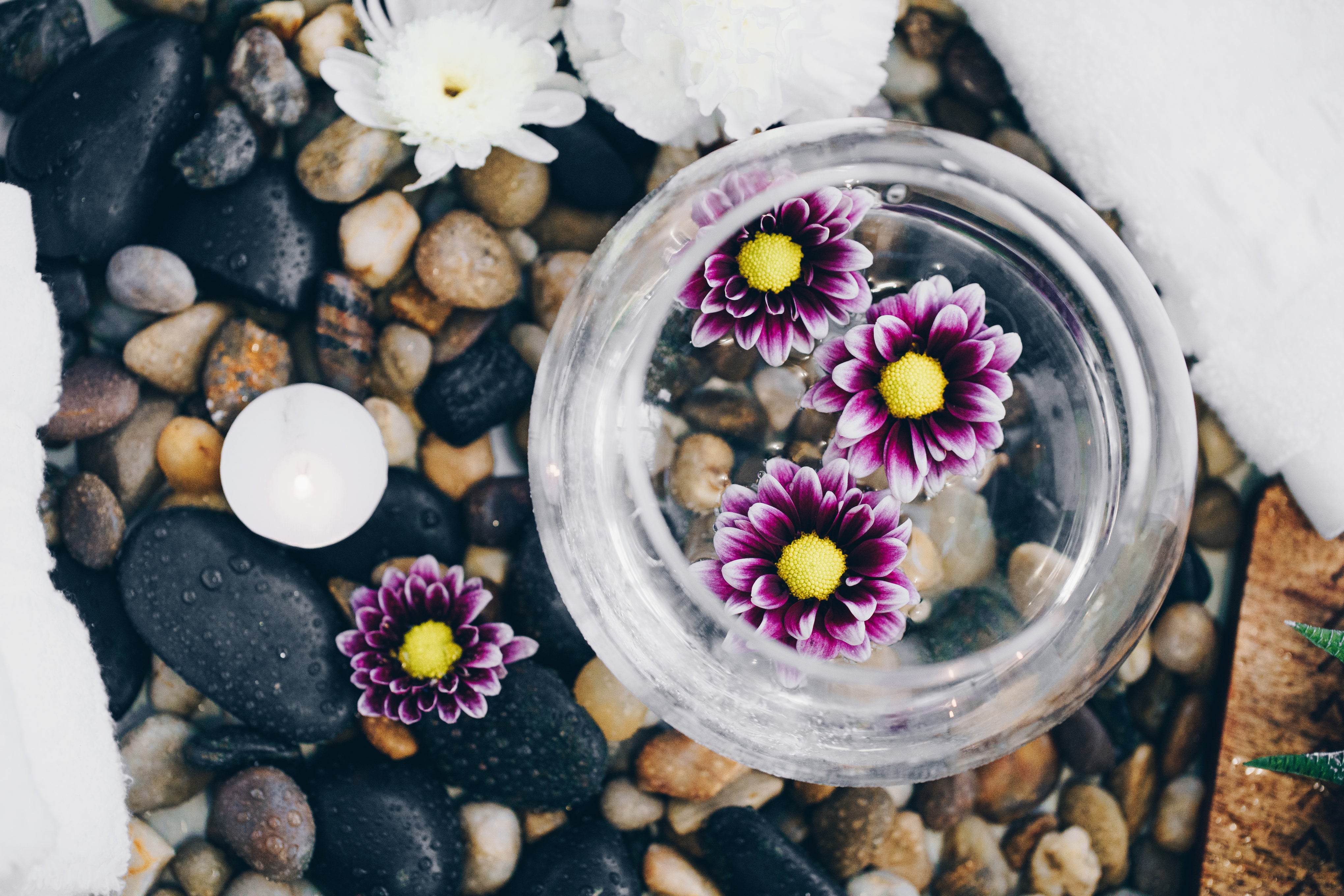 Whisper Creek Spa | Massage, Hydrafacials, Facials, Private Nail Rooms